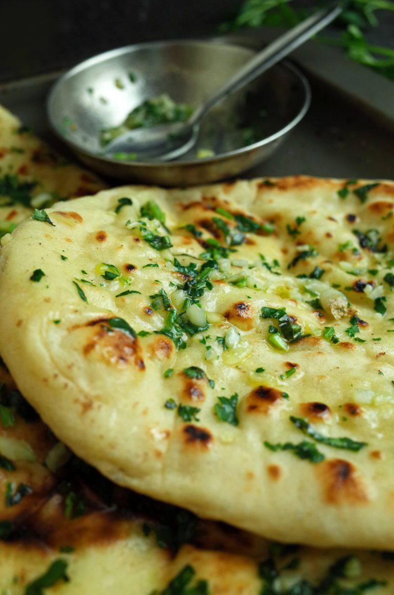 Fluffy Garlic and Coriander Indian Naan, Eggless